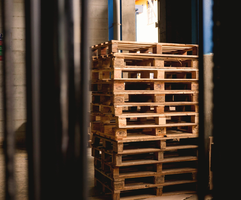 Viking Pallet - Your Design On-Time Since 1969